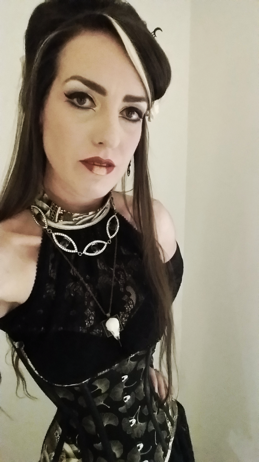 bespoke-corsetry.com